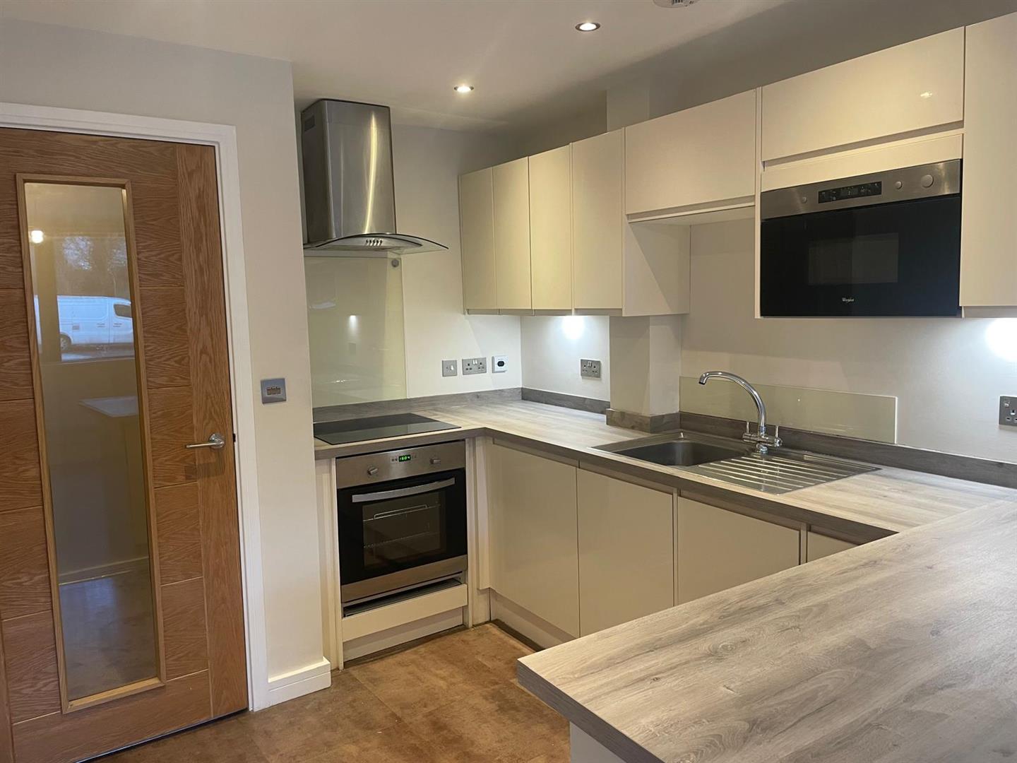 Property in 12 High Street, Walsall | Urban Link Lettings